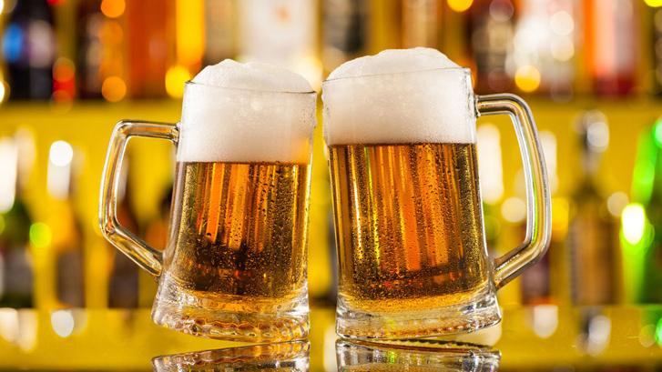Australia's HEAVIEST Drinkers Are Averaging 8 Drinks A Day Per Person!