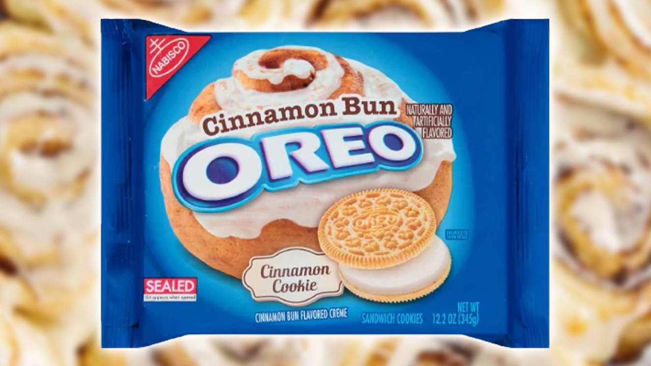 Cinnamon Bun Oreo's Are Finally In AUS!