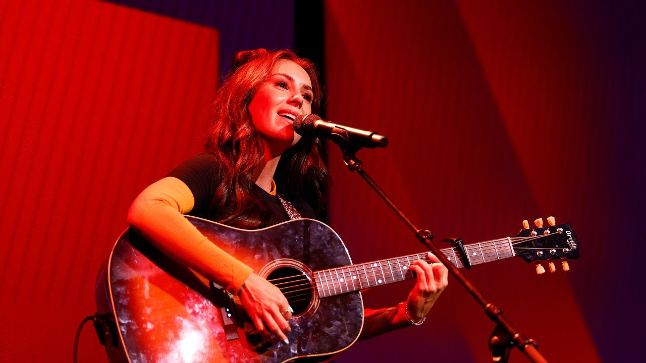 Amy Shark's Brush With Music Royalty In New Album